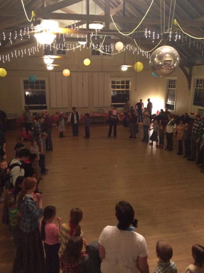Old-Fashioned Barn Dancing – Called by Debbi Born